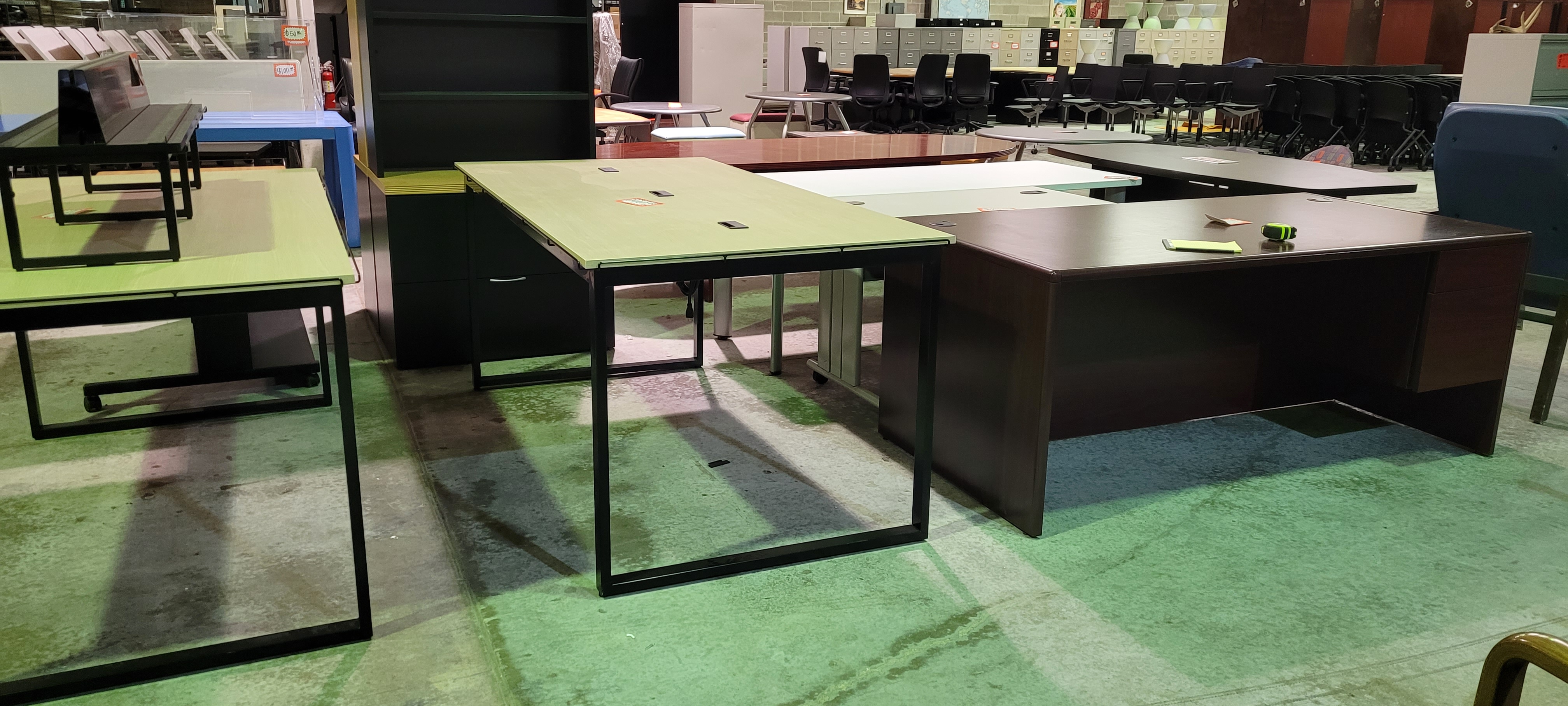 Display Table – JG's Furniture Systems